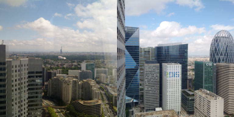 Deloitte s'installe dans la Tour Majunga - ARCH.DESIGN