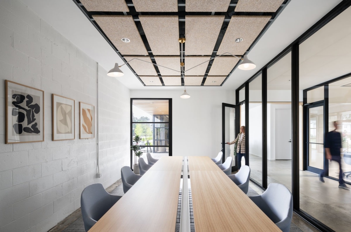 Design Inspiration – Accent Decor Offices, Georgia - ARCH.DESIGN